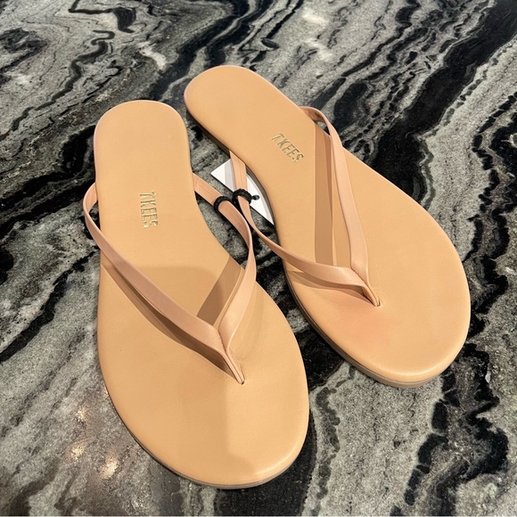 TKEES | Shoes | Tkees Size 6 | Poshmark